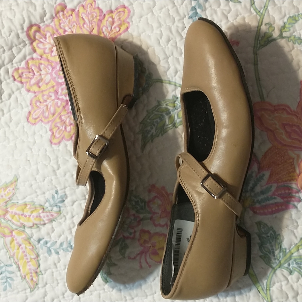 Tic Tac Toes Leather Dance Shoes - Gem